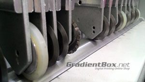 Mesin Perforasi Otomatis | 8 Jutaan - GradientBox.net